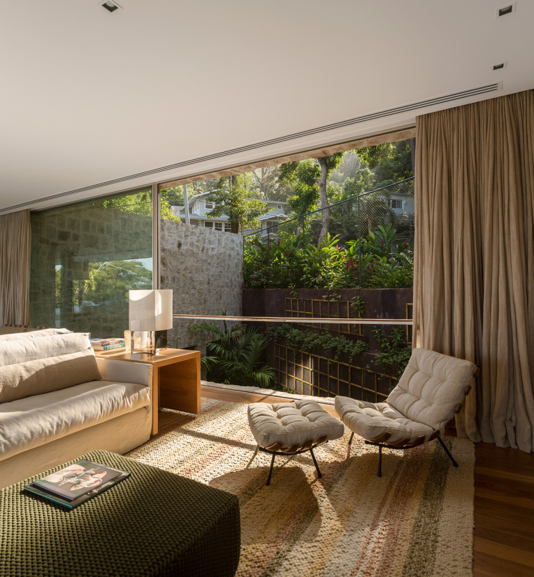 Luxury Design Home in Rio de Janeiro, Brazil | Studio5555