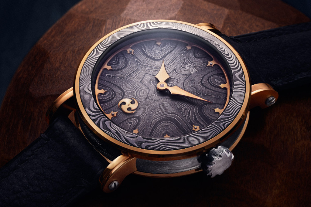 Nordic Seasons Gold Luxusuhr aus Damaszener Stahl | Studio5555